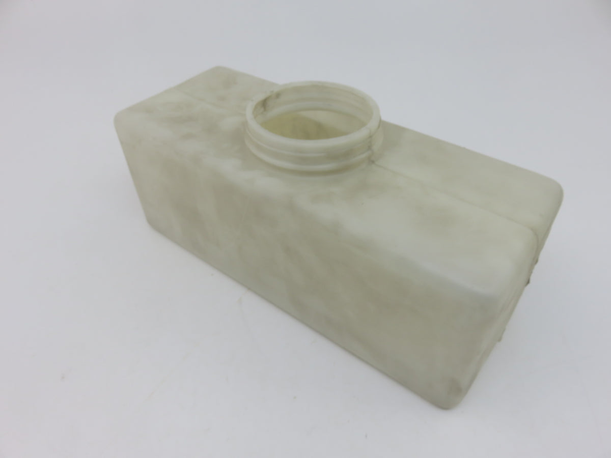 Sprague SPRA-KLEER 13 Air Push 6” X 14” 2 Gallon Window Washer Fluid R ...